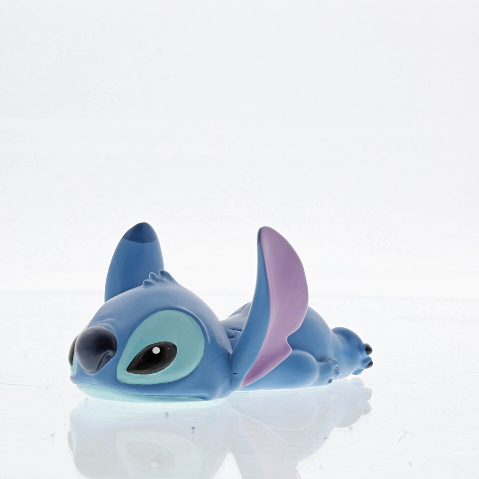 Disney Showcase Stitch Laying Down 6.0cm Merchandise - Zavvi UK